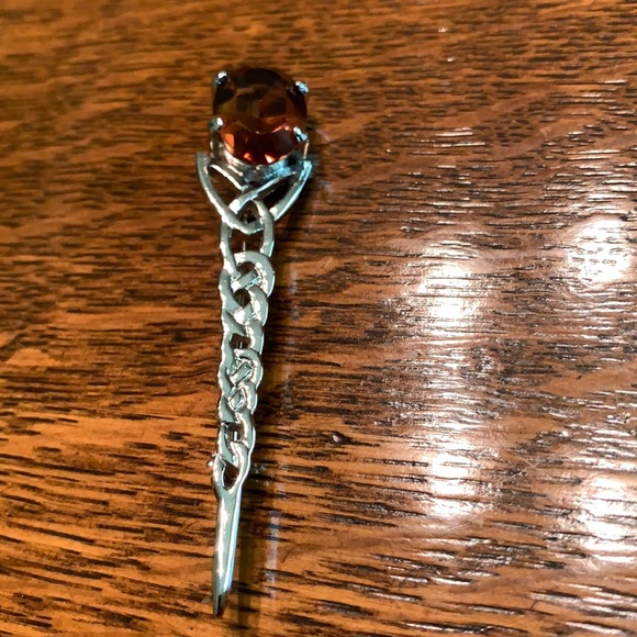 Jewelry | Lovely Little Silver Toned Pin | Poshmark